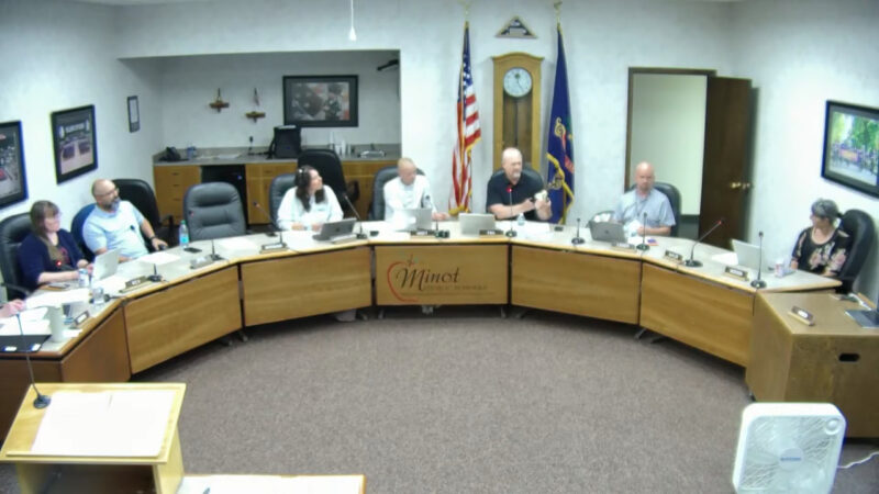 School board ratifies union contracts | News, Sports, Jobs - Minot ...
